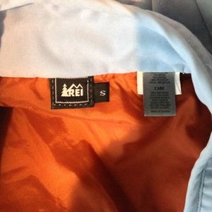 REI | Jackets & Coats | Rei Vest Women Small Thin Quilted Outdoor Blue ...